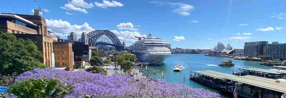 Circular Quay - Runaway Tours
